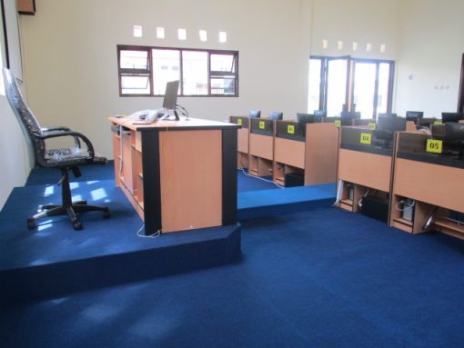 Karpet Laboratorium sekolah - murah dan berkualitas - Bakul Karpet